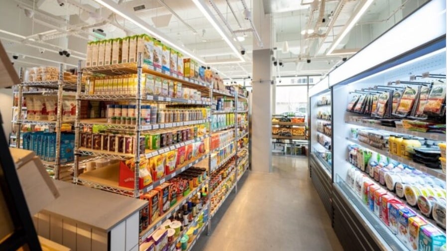 'Completely shocked': Golden Triangle store sues city over alcohol ...